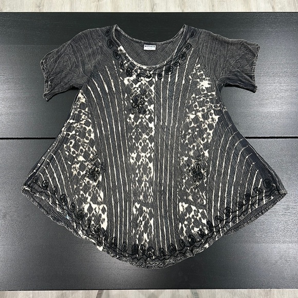 Shoreline | Tops | Shoreline Ladies Flattering Blouse Top | Poshmark
